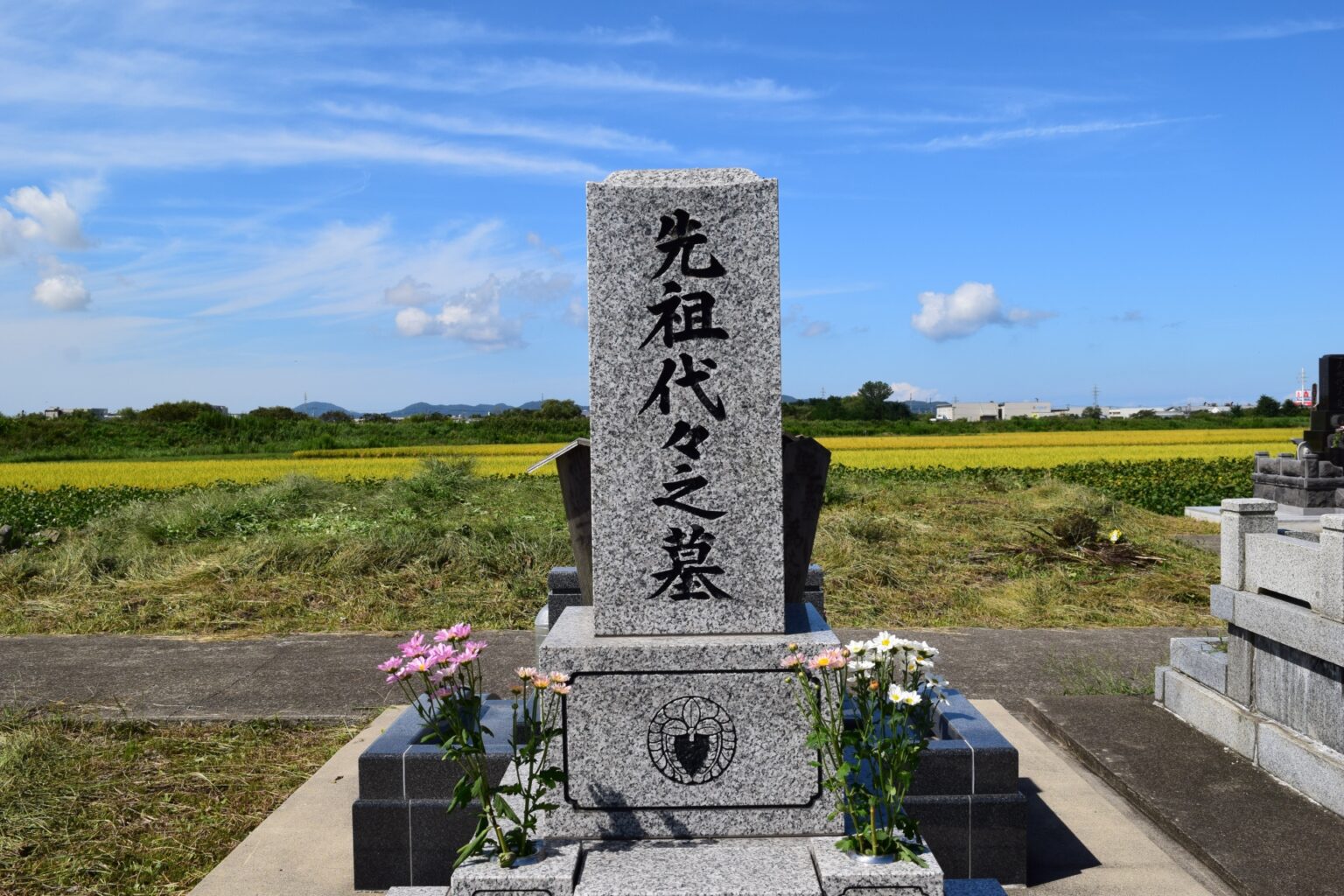 Japanese Funeral Traditions: Honoring the Departed with Respect and Grace